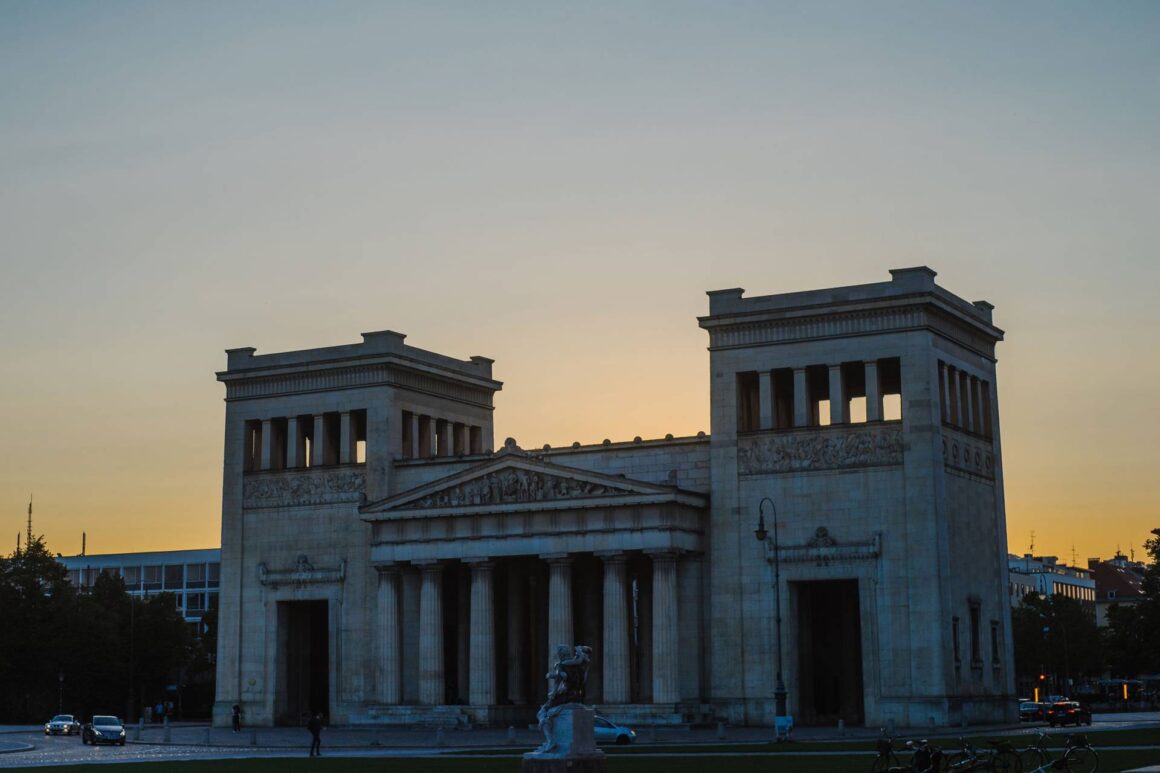 Theater Nights: Munich Cultural Scene After Sunset - The Obscure ...